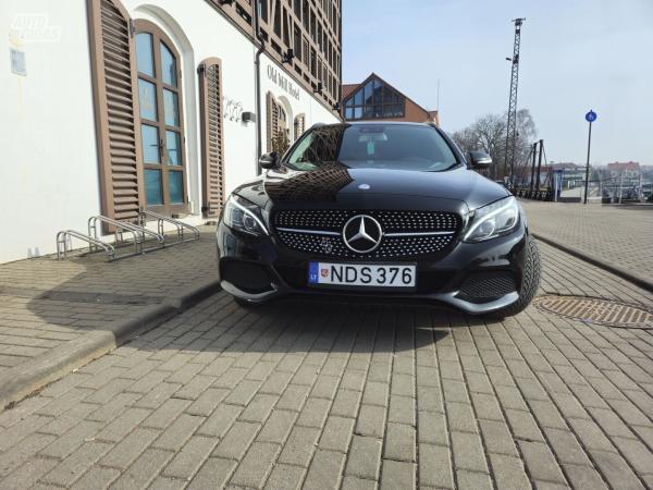 Black Mercedes-Benz c-220 2015 in Klaipeda, with an engine capacity of 2.10 L and mileage of 345 thousand km for 10500 €, photo 7 on AUTOMOTO.COM.LV