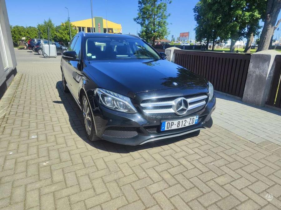 Melns Mercedes-Benz c-220 2015 Tauragė, ar dzinēja tilpumu 2.14 L un nobraukumu 316 tūkst. km par 7900 €, foto 3 vietnē AUTOMOTO.COM.LV