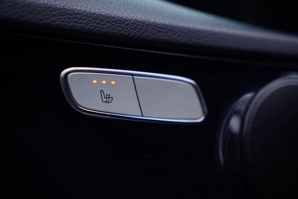 Melns Mercedes-Benz c-220 2015 Rīga, ar dzinēja tilpumu 2.20 L un nobraukumu 172 tūkst. km par 12600 €, foto 5 vietnē AUTOMOTO.COM.LV