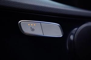 Black Mercedes-Benz c-220 2015 in Riga, with an engine capacity of 2.20 L and mileage of 172 thousand km for 12600 €, photo 6 on AUTOMOTO.COM.LV