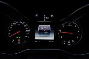 Black Mercedes-Benz c-220 2015 in Riga, with an engine capacity of 2.20 L and mileage of 172 thousand km for 12600 €, photo 9 on AUTOMOTO.COM.LV
