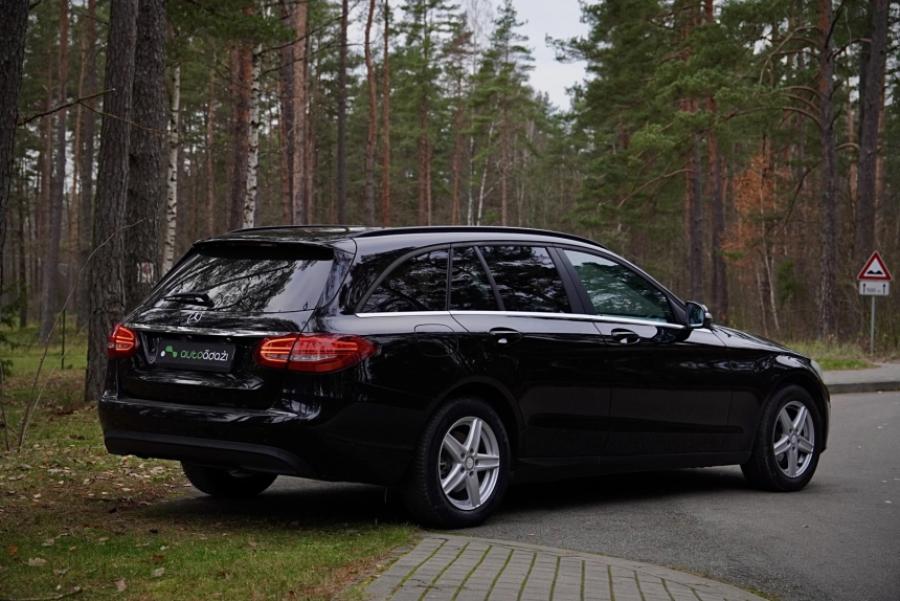 Black Mercedes-Benz c-220 2015 in Riga, with an engine capacity of 2.20 L and mileage of 172 thousand km for 12600 €, photo 18 on AUTOMOTO.COM.LV