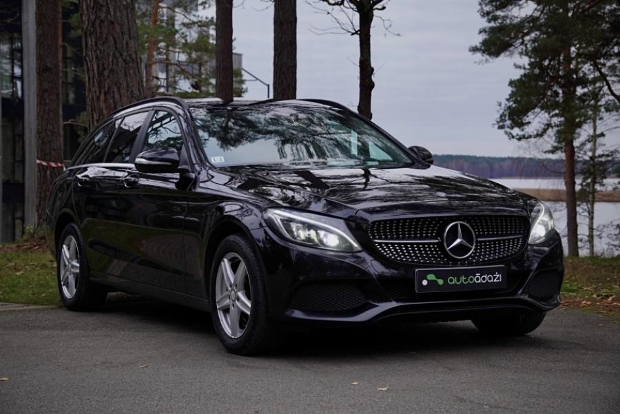 Black Mercedes-Benz c-220 2015 in Riga, with an engine capacity of 2.20 L and mileage of 172 thousand km for 12600 €, photo 23 on AUTOMOTO.COM.LV