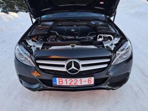 Черный Мерседес Ц 220 2015 в Екабпилс, объемом двигателя 2.20 л и пробегом 299 тыс. км за 9000 €, фото 9 на AUTOMOTO.COM.LV