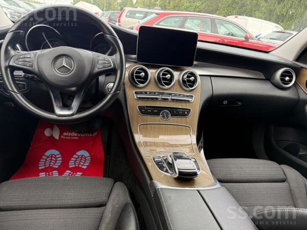 Melns Mercedes-Benz c-220 2015 Talsi, ar dzinēja tilpumu 2.20 L un nobraukumu 0 tūkst. km par 11300 €, foto 5 vietnē AUTOMOTO.COM.LV