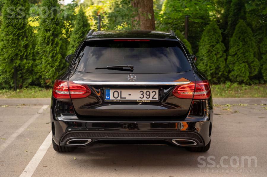 Black Mercedes-Benz c-220 2015 in Riga, with an engine capacity of 2.20 L and mileage of 276 thousand km for 13400 €, photo 9 on AUTOMOTO.COM.LV