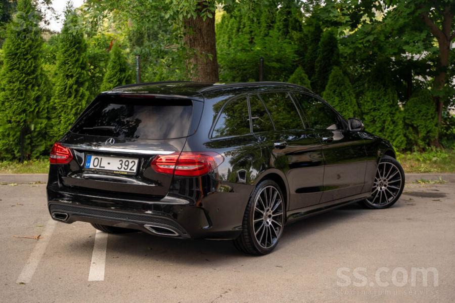 Black Mercedes-Benz c-220 2015 in Riga, with an engine capacity of 2.20 L and mileage of 276 thousand km for 13400 €, photo 10 on AUTOMOTO.COM.LV