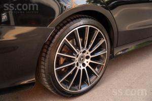 Black Mercedes-Benz c-220 2015 in Riga, with an engine capacity of 2.20 L and mileage of 276 thousand km for 13400 €, photo 11 on AUTOMOTO.COM.LV