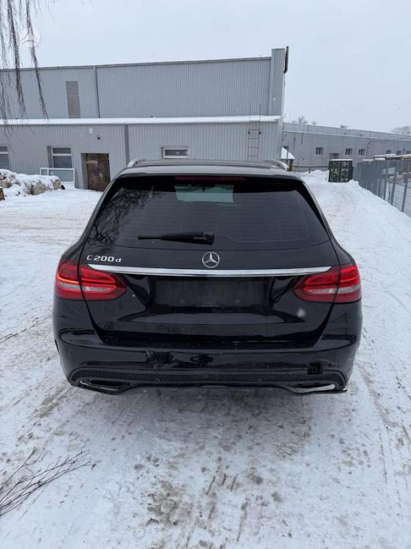 Melns Mercedes-Benz c-220 2016 Kauņa, ar dzinēja tilpumu 2.14 L un nobraukumu 167 tūkst. km par 9800 €, foto 9 vietnē AUTOMOTO.COM.LV