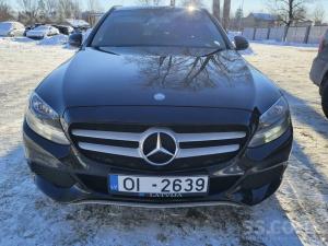 Black Mercedes-Benz c-220 2016 in Liepaja, with an engine capacity of 2.20 L and mileage of 0 thousand km for 11400 €, photo 2 on AUTOMOTO.COM.LV
