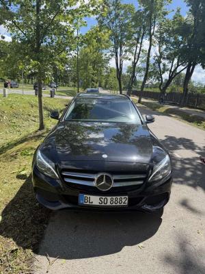 Black Mercedes-Benz c-220 2016 in Kaunas, with an engine capacity of 2.14 L and mileage of 325 thousand km for 9999 €, photo 4 on AUTOMOTO.COM.LV