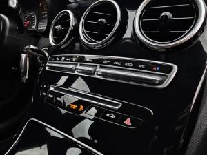 Черный Мерседес Ц 220 2016 в Екабпилс, объемом двигателя 2.20 л и пробегом 296 тыс. км за 11990 €, фото 20 на AUTOMOTO.COM.LV