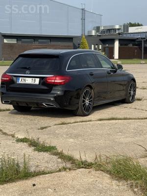 Melns Mercedes-Benz c-220 2016 Rīga, ar dzinēja tilpumu 2.10 L un nobraukumu 346 tūkst. km par 13990 €, foto 5 vietnē AUTOMOTO.COM.LV