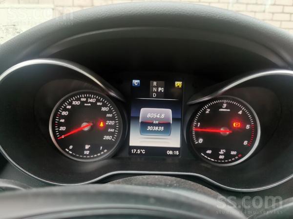 Черный Мерседес Ц 220 2016 в Вентспилс, объемом двигателя 2.00 л и пробегом 305 тыс. км за 12000 €, фото 10 на AUTOMOTO.COM.LV