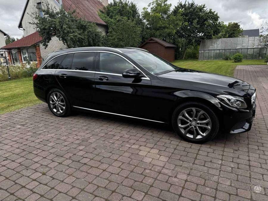 Melns Mercedes-Benz c-220 2016 Gargždai, ar dzinēja tilpumu 2.14 L un nobraukumu 223 tūkst. km par 9999 €, foto 5 vietnē AUTOMOTO.COM.LV