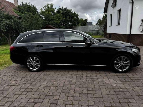 Black Mercedes-Benz c-220 2016 in Gargzdai, with an engine capacity of 2.14 L and mileage of 223 thousand km for 9999 €, photo 5 on AUTOMOTO.COM.LV