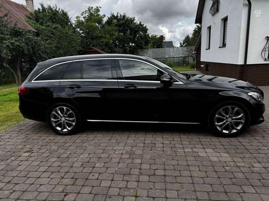 Melns Mercedes-Benz c-220 2016 Gargždai, ar dzinēja tilpumu 2.14 L un nobraukumu 223 tūkst. km par 9999 €, foto 6 vietnē AUTOMOTO.COM.LV