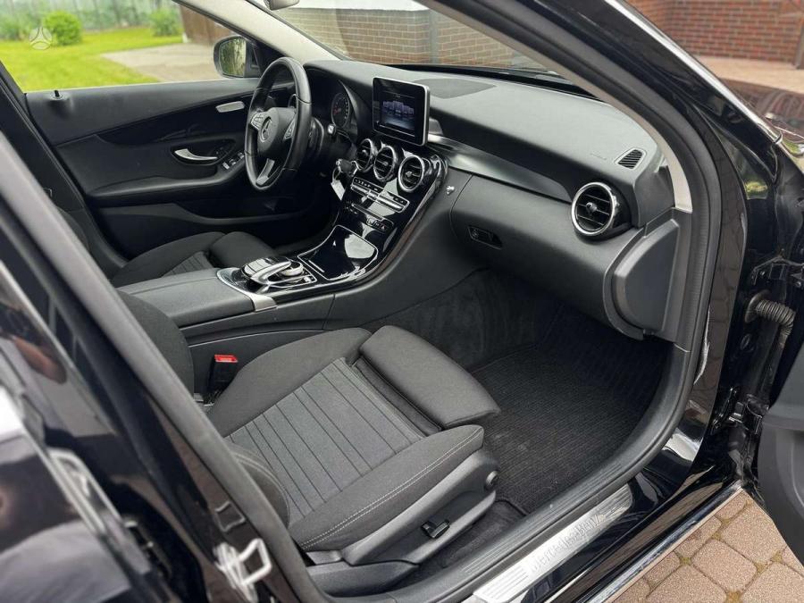 Melns Mercedes-Benz c-220 2016 Gargždai, ar dzinēja tilpumu 2.14 L un nobraukumu 223 tūkst. km par 9999 €, foto 14 vietnē AUTOMOTO.COM.LV