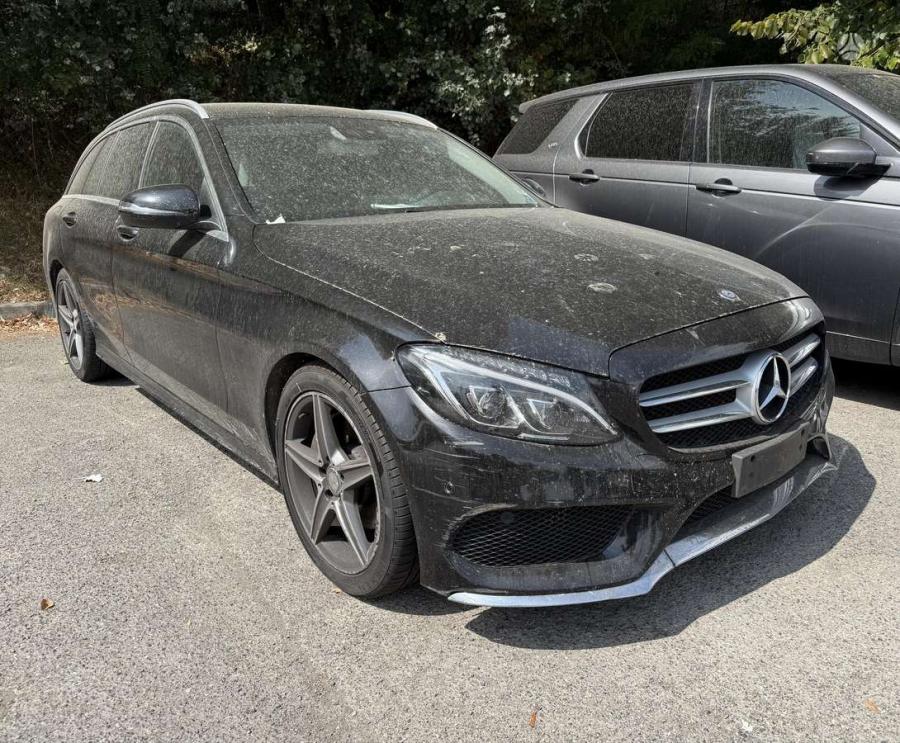 Black Mercedes-Benz c-220 2016 in Siauliai, with an engine capacity of 2.14 L and mileage of 275 thousand km for 6900 €, photo 1 on AUTOMOTO.COM.LV