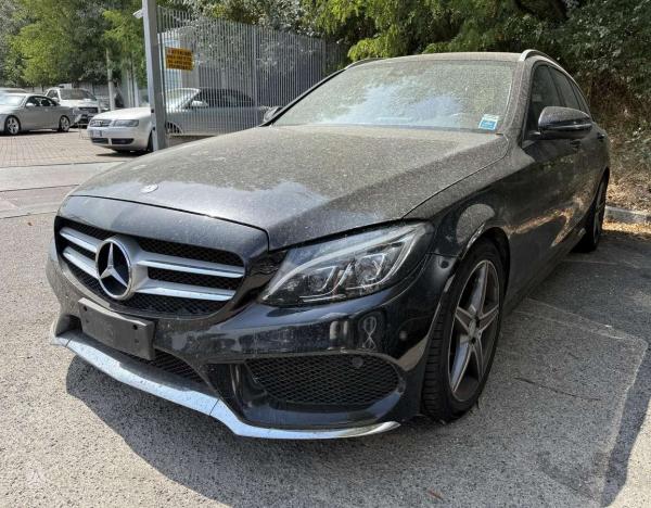 Melns Mercedes-Benz c-220 2016 Šauļi, ar dzinēja tilpumu 2.14 L un nobraukumu 275 tūkst. km par 6900 €, foto 4 vietnē AUTOMOTO.COM.LV