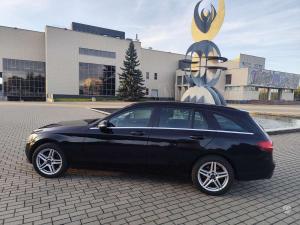 Melns Mercedes-Benz c-220 2016 Alīta, ar dzinēja tilpumu 2.14 L un nobraukumu 317 tūkst. km par 8399 €, foto 5 vietnē AUTOMOTO.COM.LV