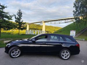 Melns Mercedes-Benz c-220 2016 Alīta, ar dzinēja tilpumu 2.14 L un nobraukumu 317 tūkst. km par 8399 €, foto 8 vietnē AUTOMOTO.COM.LV