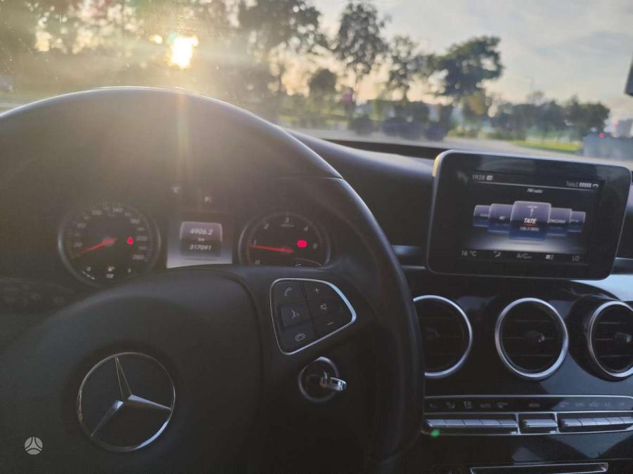 Melns Mercedes-Benz c-220 2016 Alīta, ar dzinēja tilpumu 2.14 L un nobraukumu 317 tūkst. km par 8399 €, foto 12 vietnē AUTOMOTO.COM.LV