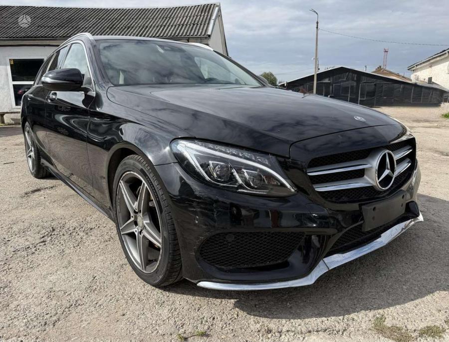 Melns Mercedes-Benz c-220 2016 Šauļi, ar dzinēja tilpumu 2.14 L un nobraukumu 275 tūkst. km par 6800 €, foto 4 vietnē AUTOMOTO.COM.LV