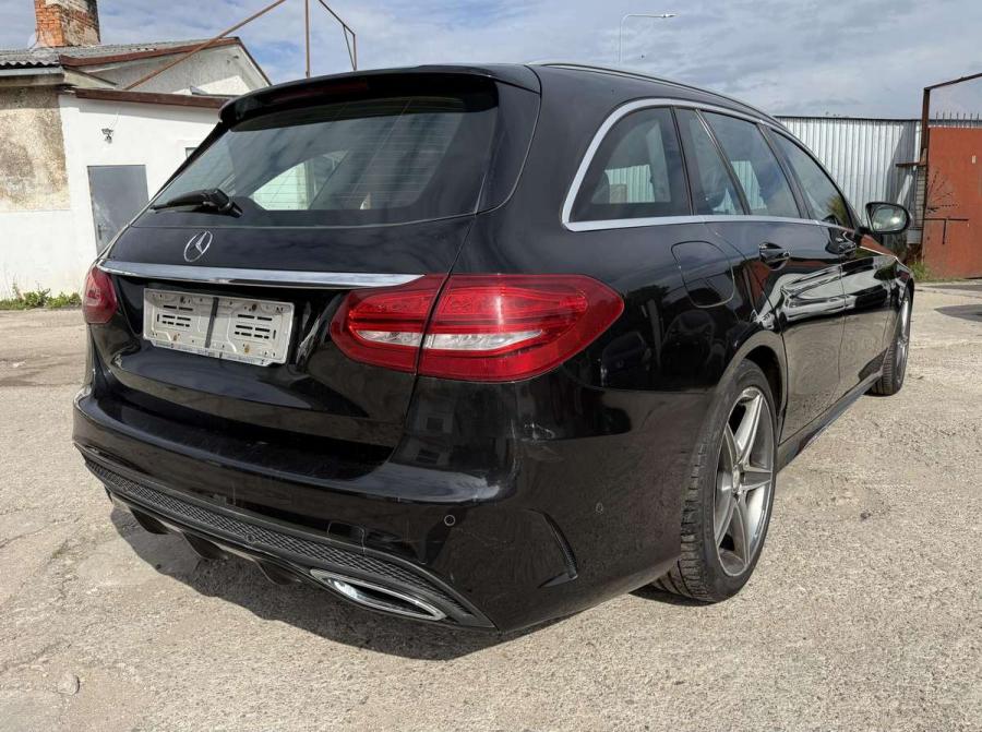 Melns Mercedes-Benz c-220 2016 Šauļi, ar dzinēja tilpumu 2.14 L un nobraukumu 275 tūkst. km par 6800 €, foto 5 vietnē AUTOMOTO.COM.LV