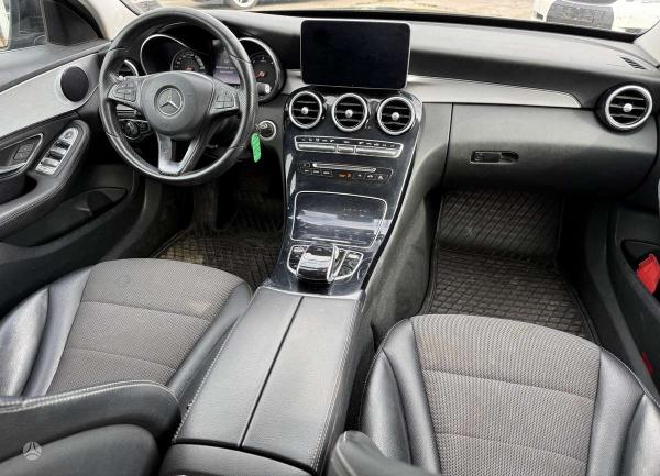 Mercedes-Benz c-220 2016 in Siauliai on AUTOMOTO.COM.LV Black Mercedes-Benz c-220 2016 in Siauliai, with an engine capacity of 2.14 L and mileage of 275 thousand km for 6800 €, photo 9 on AUTOMOTO.COM.LV