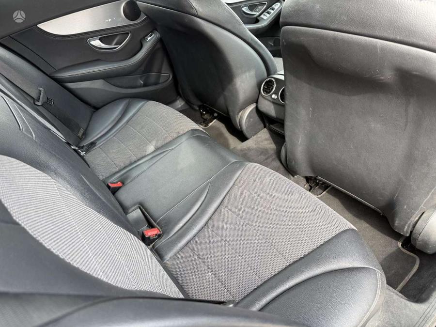Melns Mercedes-Benz c-220 2016 Šauļi, ar dzinēja tilpumu 2.14 L un nobraukumu 275 tūkst. km par 6800 €, foto 10 vietnē AUTOMOTO.COM.LV