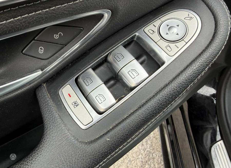 Melns Mercedes-Benz c-220 2016 Šauļi, ar dzinēja tilpumu 2.14 L un nobraukumu 275 tūkst. km par 6800 €, foto 13 vietnē AUTOMOTO.COM.LV