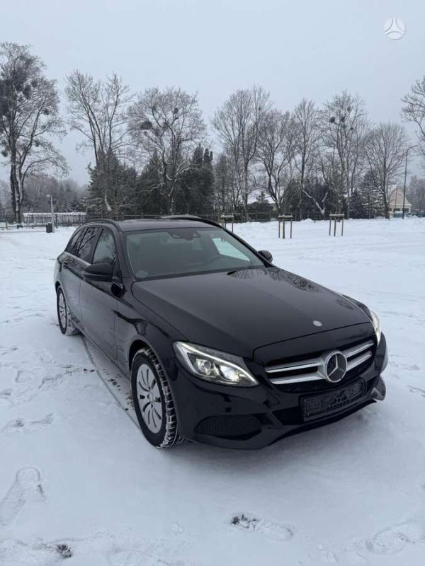 Black Mercedes-Benz c-220 2017 in Kaunas, with an engine capacity of 2.14 L and mileage of 295 thousand km for 11500 €, photo 1 on AUTOMOTO.COM.LV
