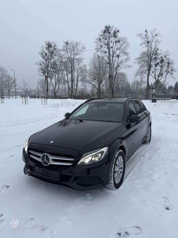 Melns Mercedes-Benz c-220 2017 Kauņa, ar dzinēja tilpumu 2.14 L un nobraukumu 295 tūkst. km par 10999 €, foto 8 vietnē AUTOMOTO.COM.LV