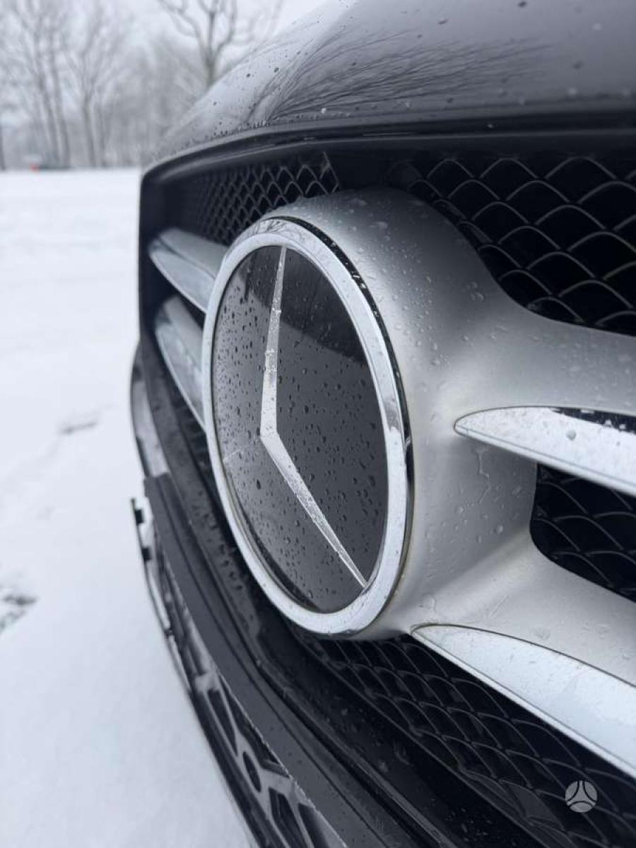 Black Mercedes-Benz c-220 2017 in Kaunas, with an engine capacity of 2.14 L and mileage of 285 thousand km for 11200 €, photo 24 on AUTOMOTO.COM.LV