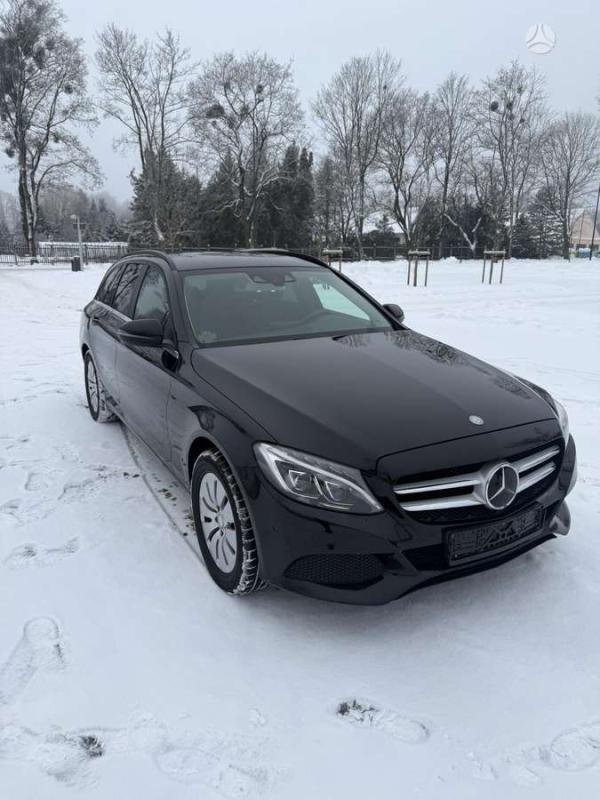 Melns Mercedes-Benz c-220 2017 Kauņa, ar dzinēja tilpumu 2.14 L un nobraukumu 295 tūkst. km par 11350 €, foto 1 vietnē AUTOMOTO.COM.LV