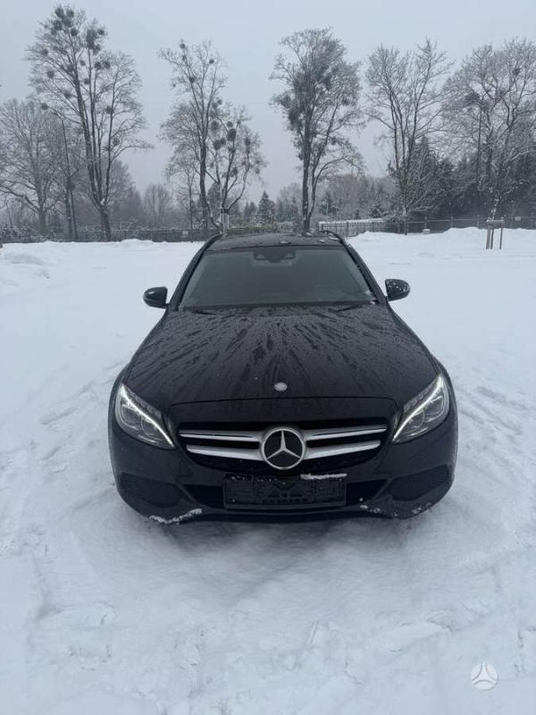Melns Mercedes-Benz c-220 2017 Kauņa, ar dzinēja tilpumu 2.14 L un nobraukumu 295 tūkst. km par 11750 €, foto 2 vietnē AUTOMOTO.COM.LV