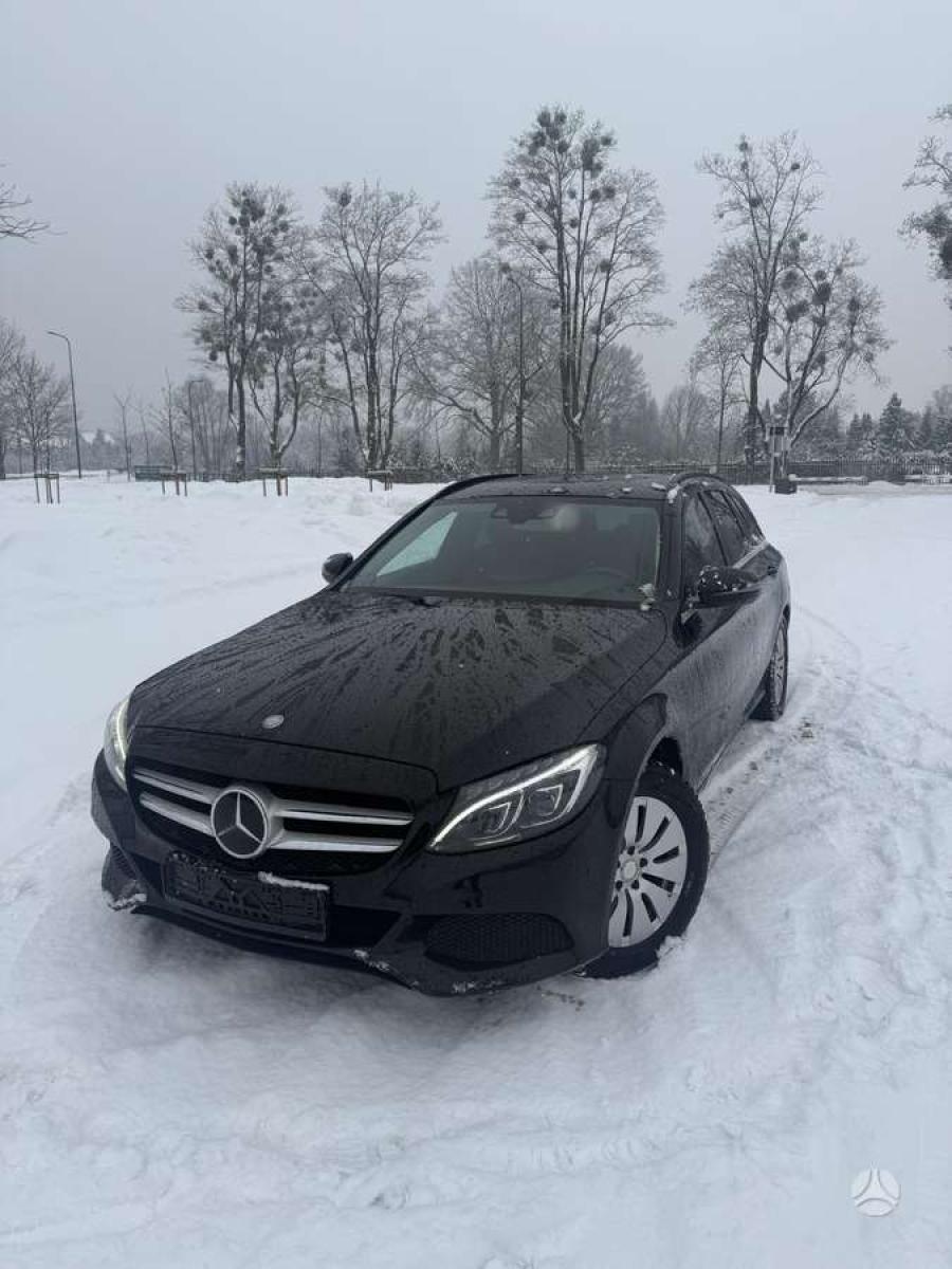 Melns Mercedes-Benz c-220 2017 Kauņa, ar dzinēja tilpumu 2.14 L un nobraukumu 295 tūkst. km par 11999 €, foto 2 vietnē AUTOMOTO.COM.LV