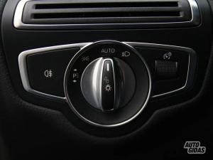 Melns Mercedes-Benz c-220 2017 Viļņa, ar dzinēja tilpumu 2.10 L un nobraukumu 303 tūkst. km par 12599 €, foto 28 vietnē AUTOMOTO.COM.LV
