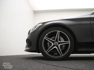 Melns Mercedes-Benz c-220 2017 Viļņa, ar dzinēja tilpumu 2.10 L un nobraukumu 303 tūkst. km par 12599 €, foto 29 vietnē AUTOMOTO.COM.LV