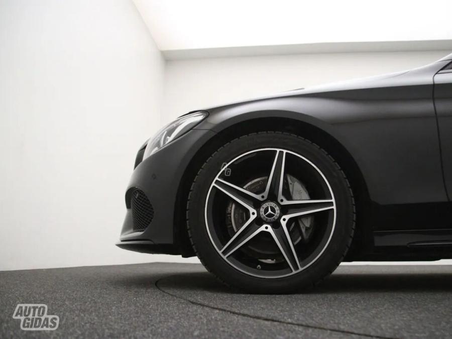 Melns Mercedes-Benz c-220 2017 Viļņa, ar dzinēja tilpumu 2.10 L un nobraukumu 303 tūkst. km par 12599 €, foto 29 vietnē AUTOMOTO.COM.LV