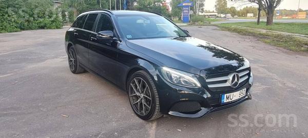 Melns Mercedes-Benz c-220 2017 Cēsis, ar dzinēja tilpumu 2.20 L un nobraukumu 247 tūkst. km par 13900 €, foto 2 vietnē AUTOMOTO.COM.LV