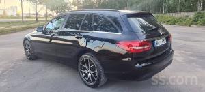 Black Mercedes-Benz c-220 2017 in Cesis, with an engine capacity of 2.20 L and mileage of 247 thousand km for 13900 €, photo 6 on AUTOMOTO.COM.LV