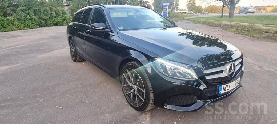 Black Mercedes-Benz c-220 2017 in Cesis, with an engine capacity of 2.20 L and mileage of 247 thousand km for 13900 €, photo 23 on AUTOMOTO.COM.LV