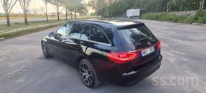 Black Mercedes-Benz c-220 2017 in Cesis, with an engine capacity of 2.20 L and mileage of 247 thousand km for 13900 €, photo 28 on AUTOMOTO.COM.LV