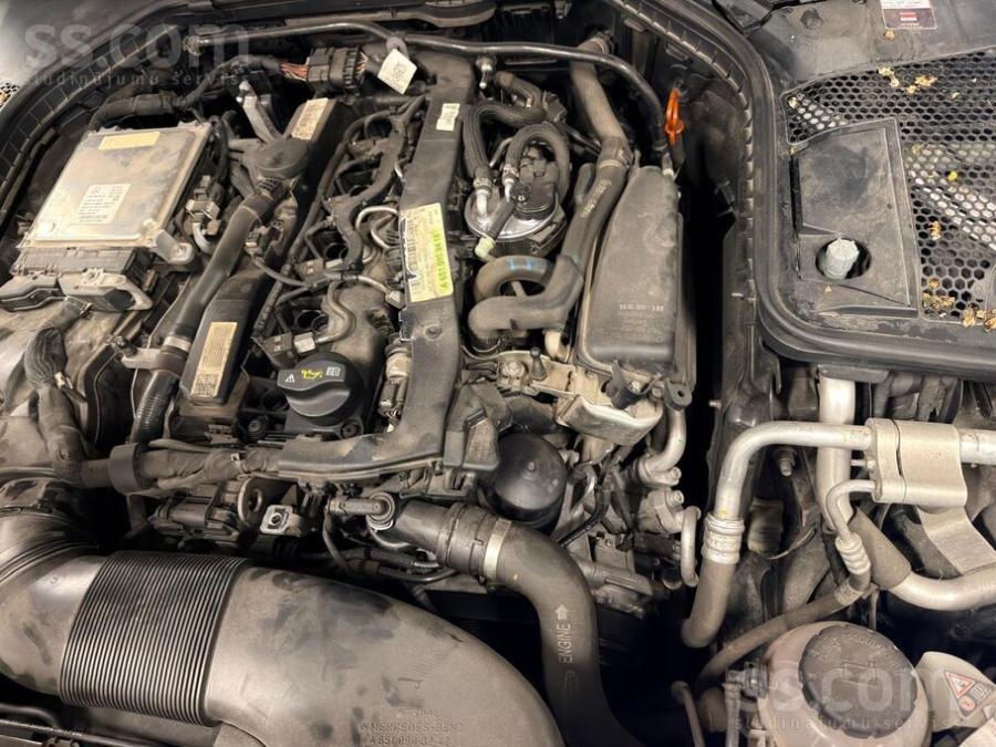 Black Mercedes-Benz c-220 2017 in Riga, with an engine capacity of 2.20 L and mileage of 351 thousand km for 12000 €, photo 15 on AUTOMOTO.COM.LV