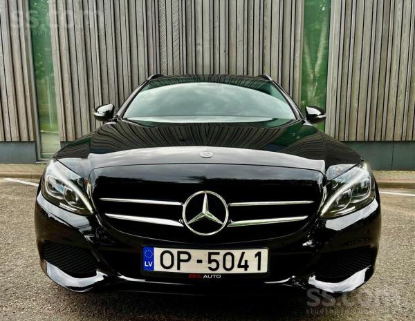 Melns Mercedes-Benz c-220 2017 Valmiera, ar dzinēja tilpumu 2.20 L un nobraukumu 279 tūkst. km par 12950 €, foto 2 vietnē AUTOMOTO.COM.LV