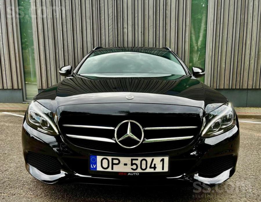 Melns Mercedes-Benz c-220 2017 Valmiera, ar dzinēja tilpumu 2.20 L un nobraukumu 279 tūkst. km par 12950 €, foto 3 vietnē AUTOMOTO.COM.LV