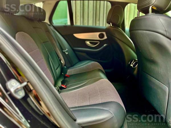 Melns Mercedes-Benz c-220 2017 Valmiera, ar dzinēja tilpumu 2.20 L un nobraukumu 279 tūkst. km par 12950 €, foto 9 vietnē AUTOMOTO.COM.LV