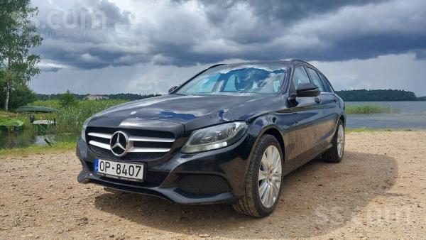 Melns Mercedes-Benz c-220 2017 Alūksne, ar dzinēja tilpumu 2.20 L un nobraukumu 0 tūkst. km par 9700 €, foto 2 vietnē AUTOMOTO.COM.LV